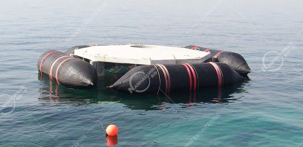 Floating Rubber Airbags - pneumatic fenders_yokohama fender_vessel ...